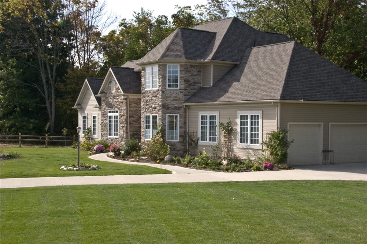 Louisville Window Replacement - Window Installers | Mr. Roof